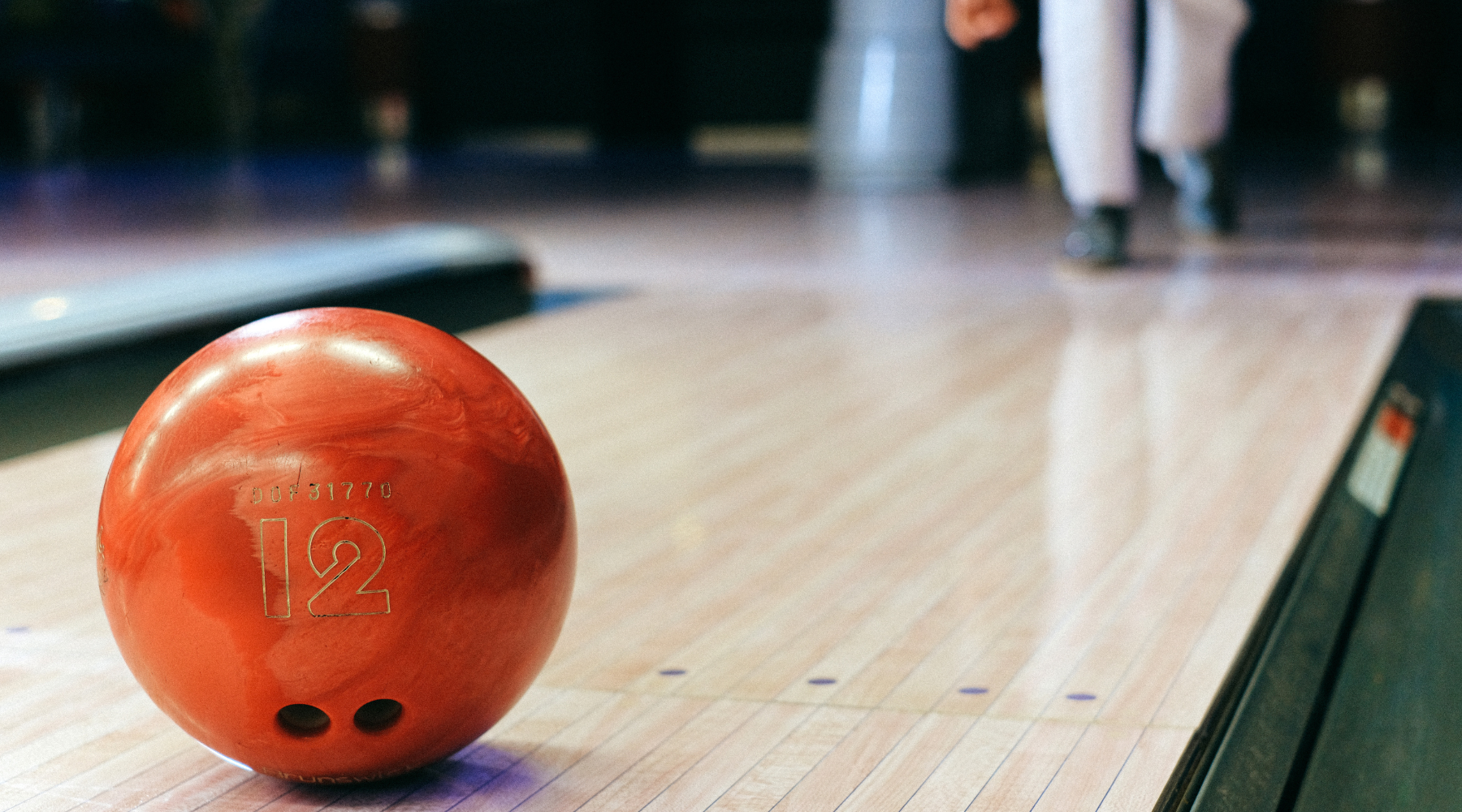 What Are Bowling Balls Made Of? USA Guide for Bowlers